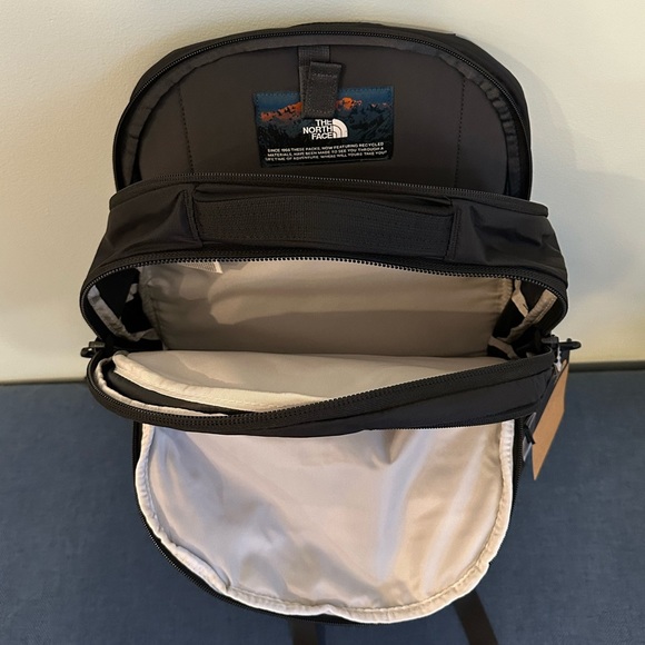 The North Face | Bags | The North Face Borealis Backpack In Tnf Black ...